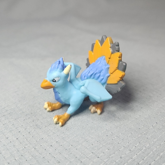 Spin Master | Toys | Dragamonz Series Perros Figure Stormclaw Hydro ...